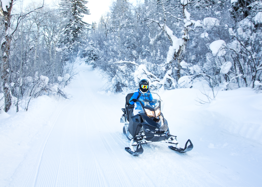Farmers urge snowmobilers to use trail system responsibly - Ontario ...